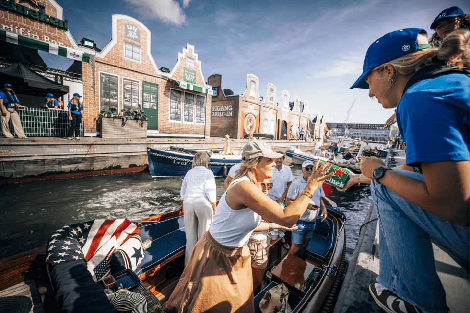 Drijf-in tijdens Sail als Verpact-recyclepunt en Heineken-bar